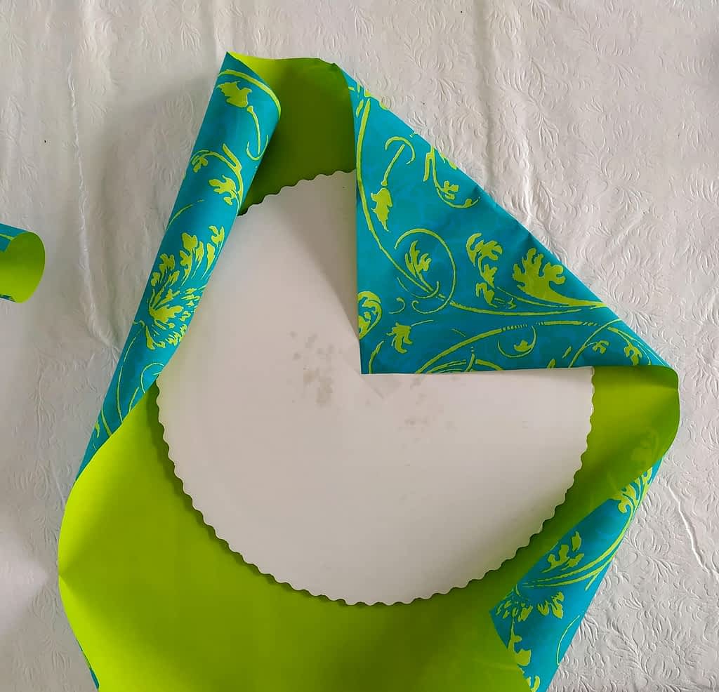 DIY Cake Board - How-To Cover Cake Boards Easily