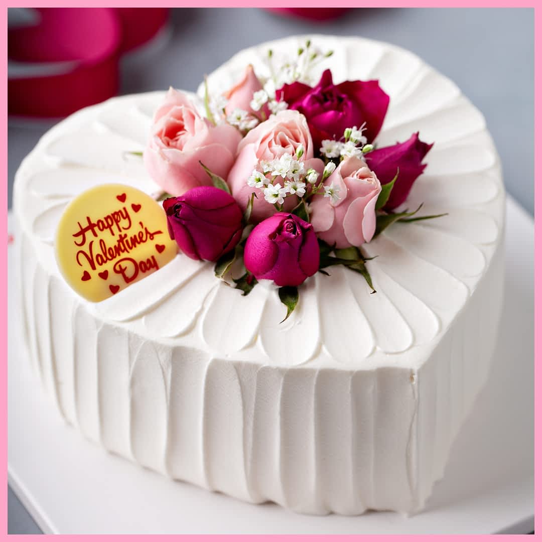Whip Up Romance: Cake For Valentine's - 20 Easy Decorating Ideas ...