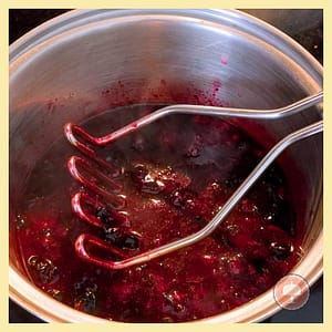 Exquisite Blueberry Fault Line Cake Design - CakeLovesMe