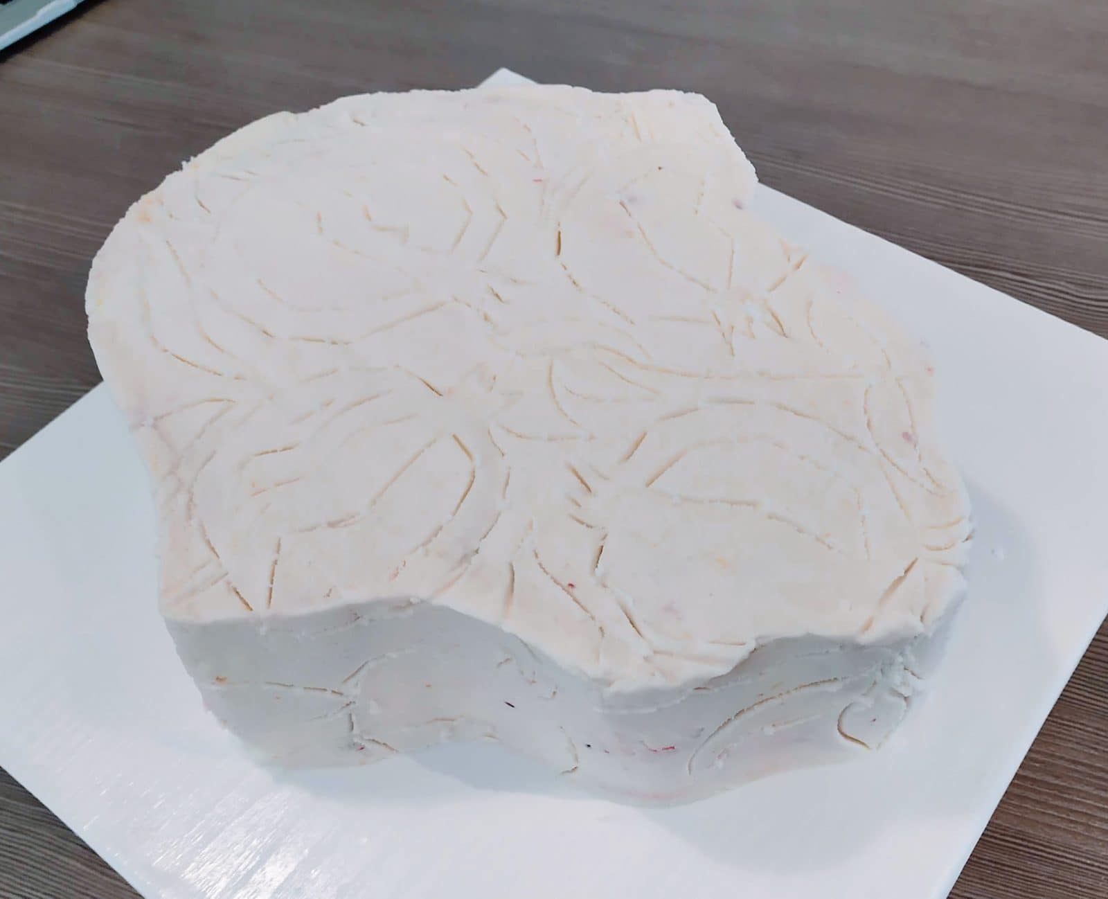 Delicious Hamsa Hand Cake - Shana Tovah - CakeLovesMe